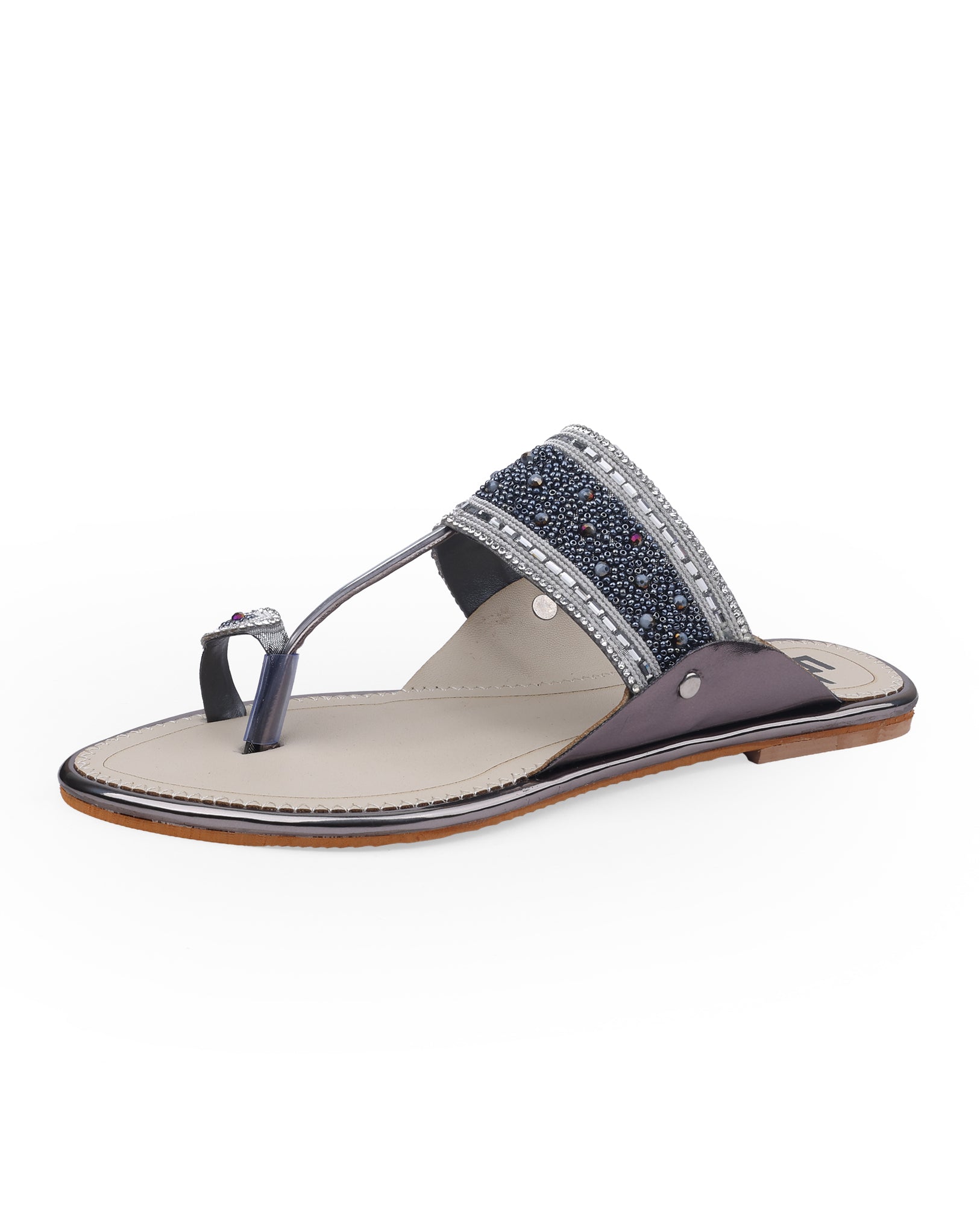 LADIES KOLAPURI GRAY CHAPPAL 25520 – Sreeleathers Ltd